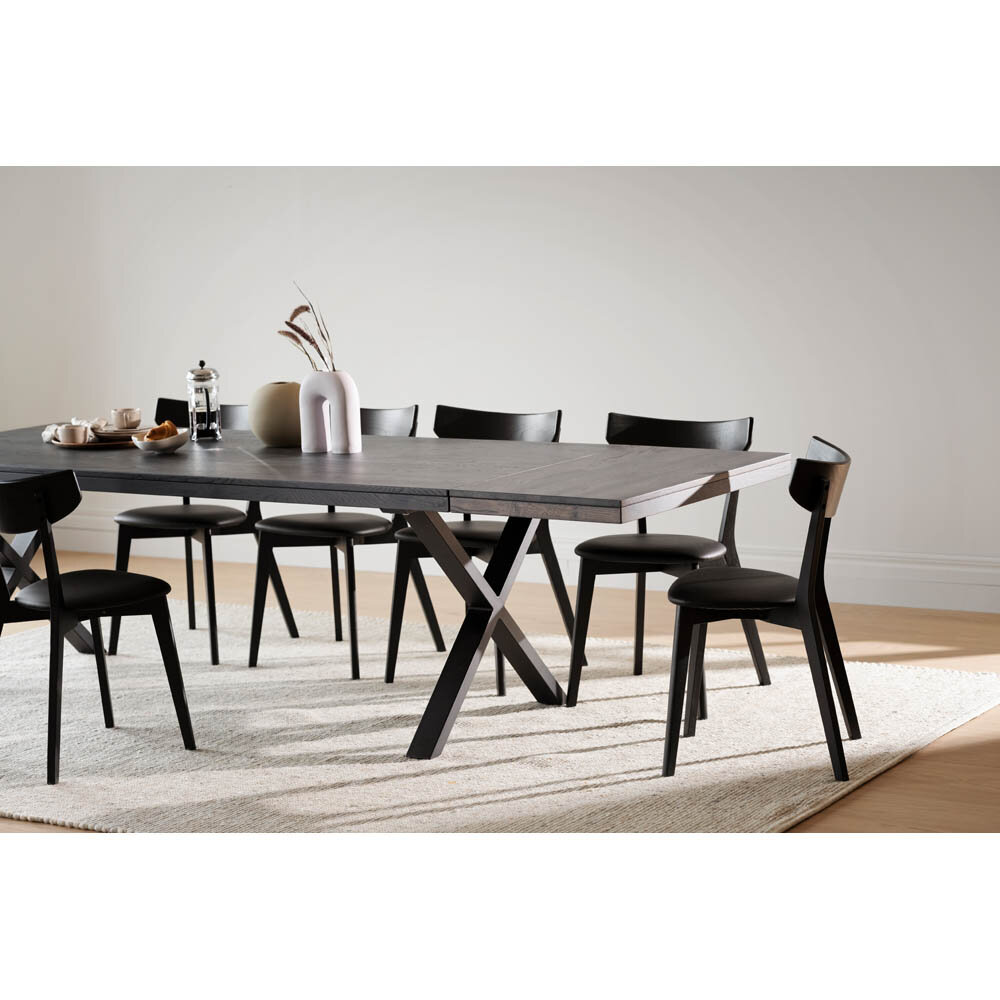 Stort matbord för familj och vänner! Brooklyn ger plats till 10 ...